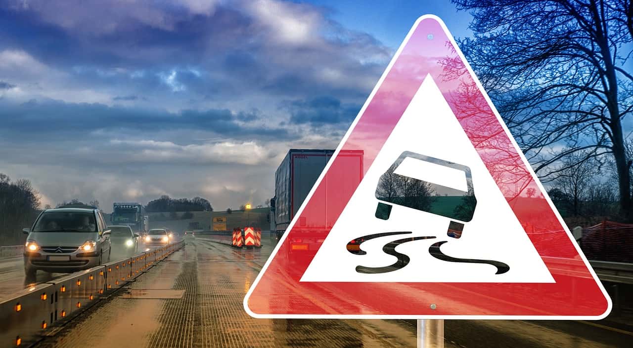 The Science Behind Tire Grip on Various Road Surfaces - LEARN ABOUT TPMS