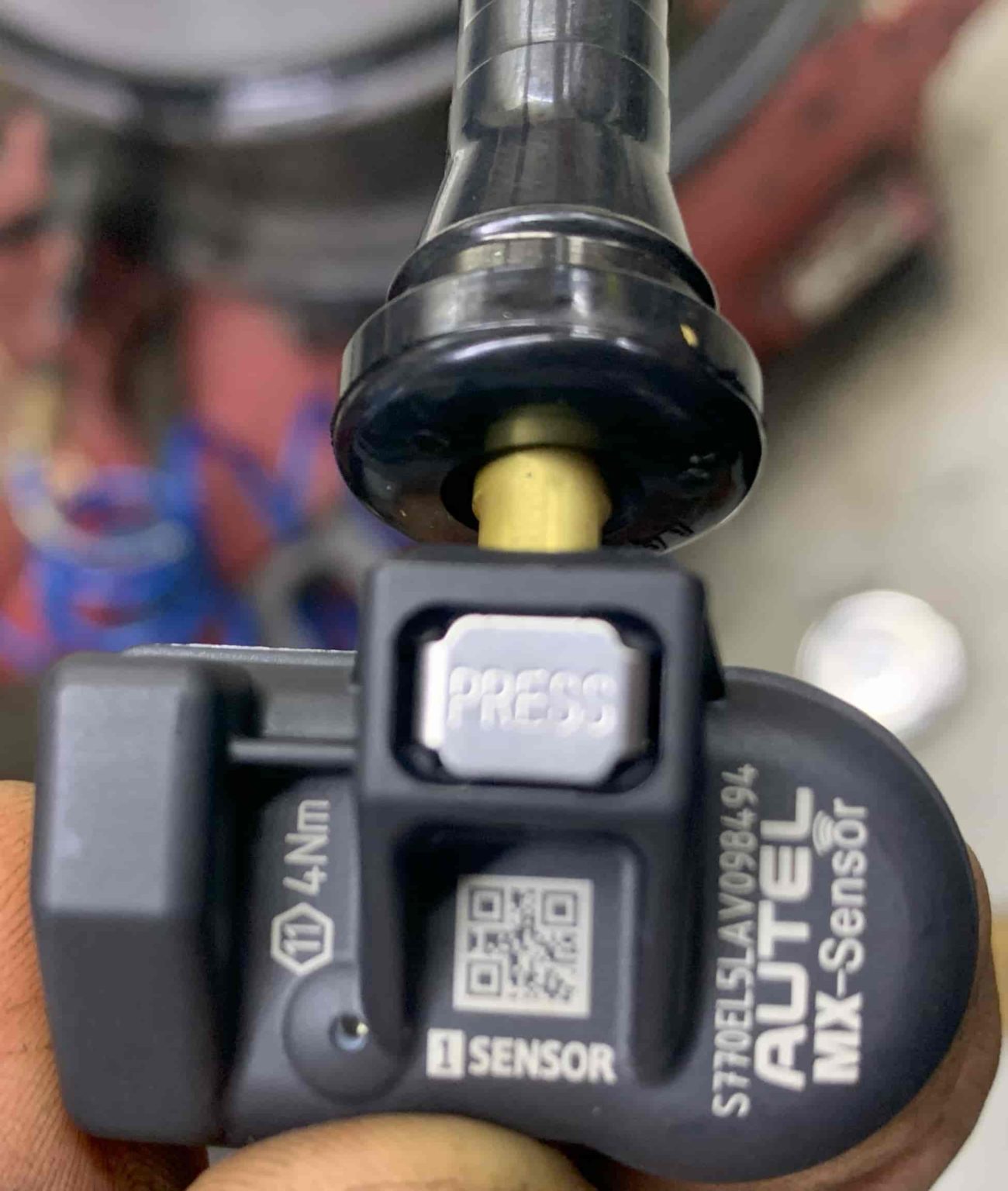 How to Reset Low Tire Pressure Light on Toyota Sienna (2008-2024 ...