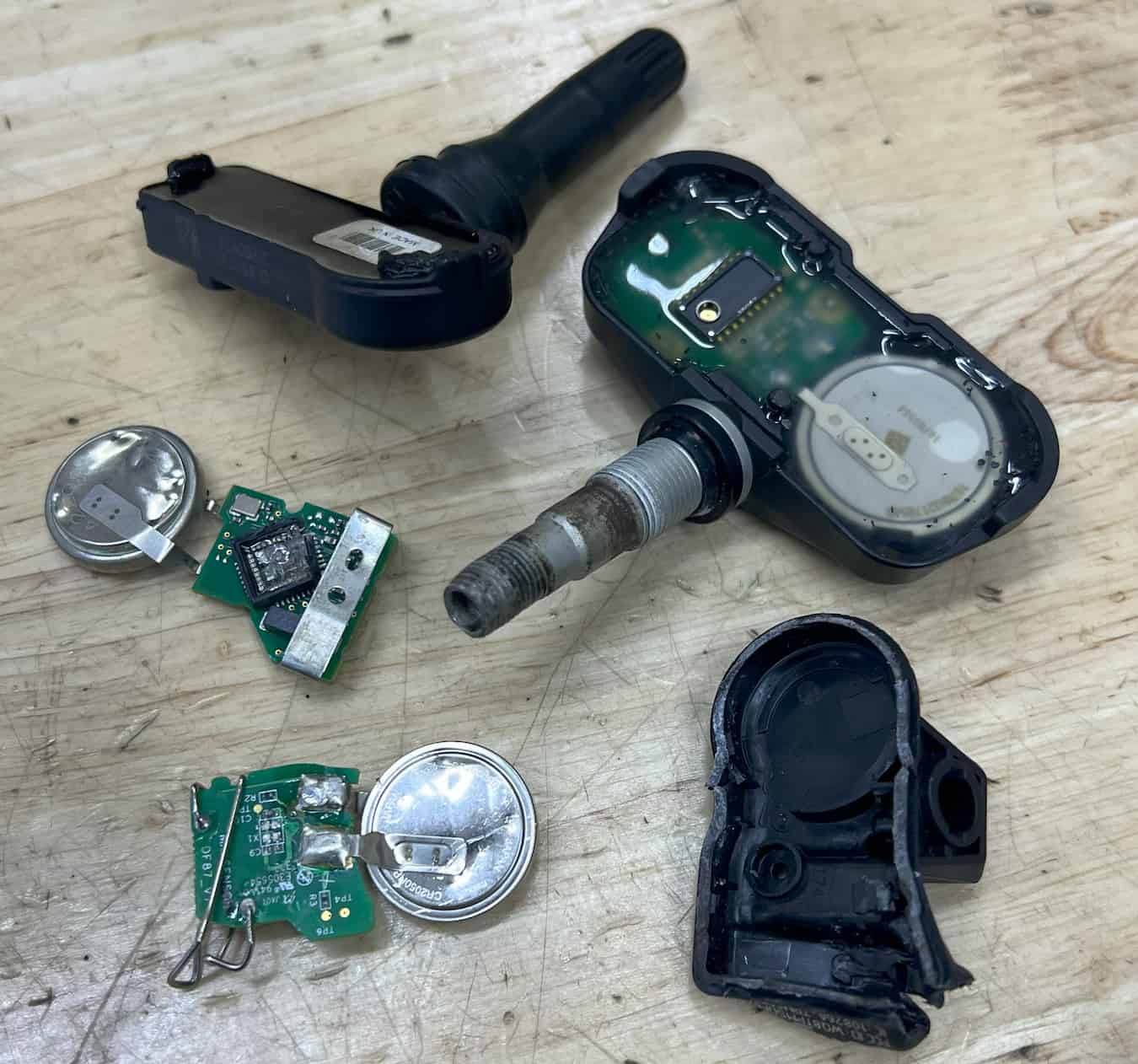 How to Reset and Troubleshoot the Mercedes Benz C-Class Tire Pressure Light (2007-2024) - LEARN ...