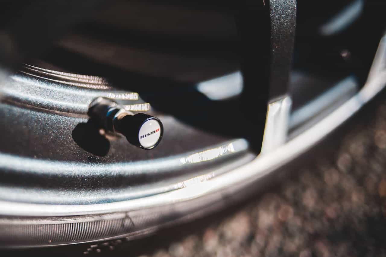 5 Things You Need to Know Before Adding Air to Nitrogen Filled Tires ...