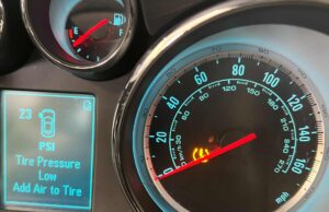 How Do I Get My Car Low Tire Pressure Warning Light to Turn Off ...