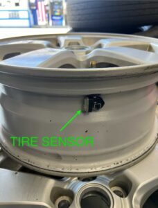 How to Check Your Acura TPMS System: Resetting Tire Pressure Light ...