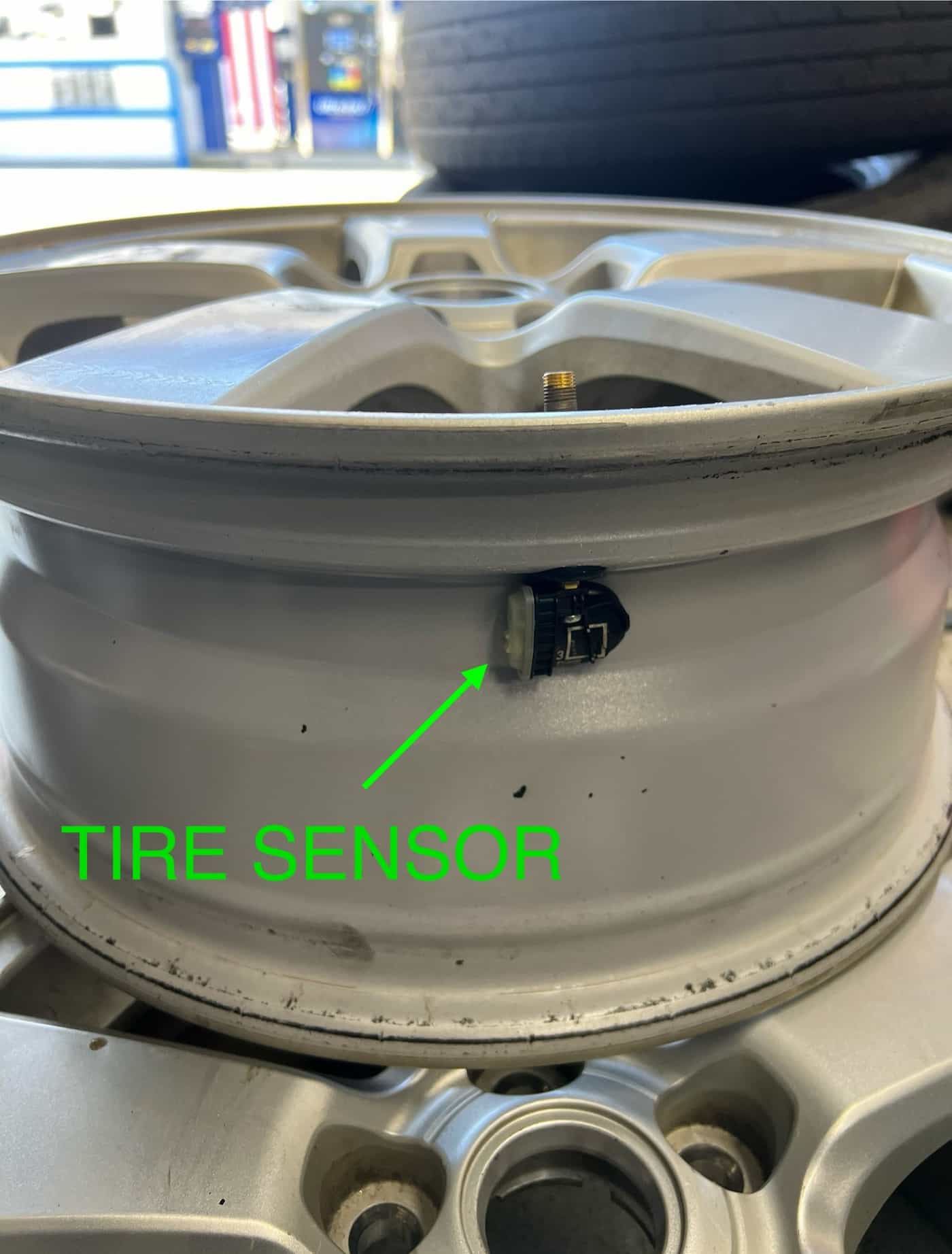 How to Check Your Acura TPMS System: Resetting Tire Pressure Light - LEARN ABOUT TPMS